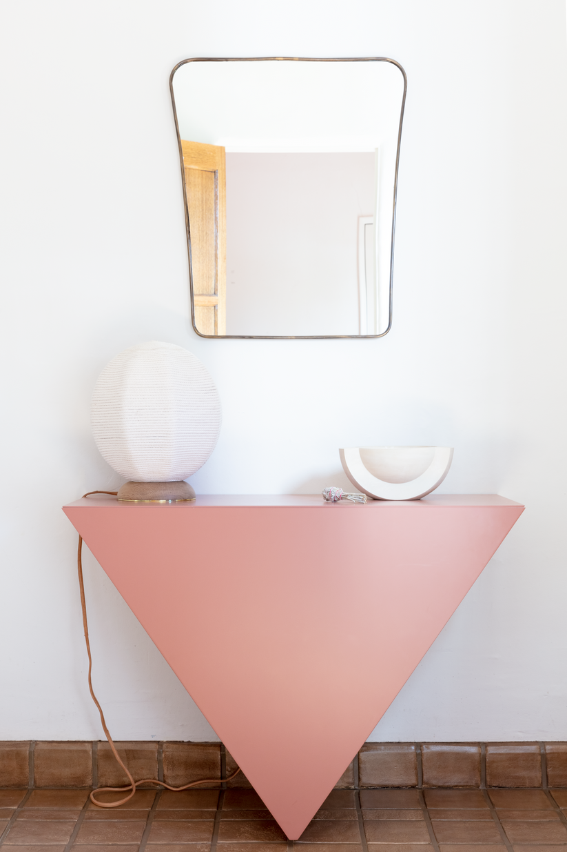 Single Triangle Console – Cuff Studio