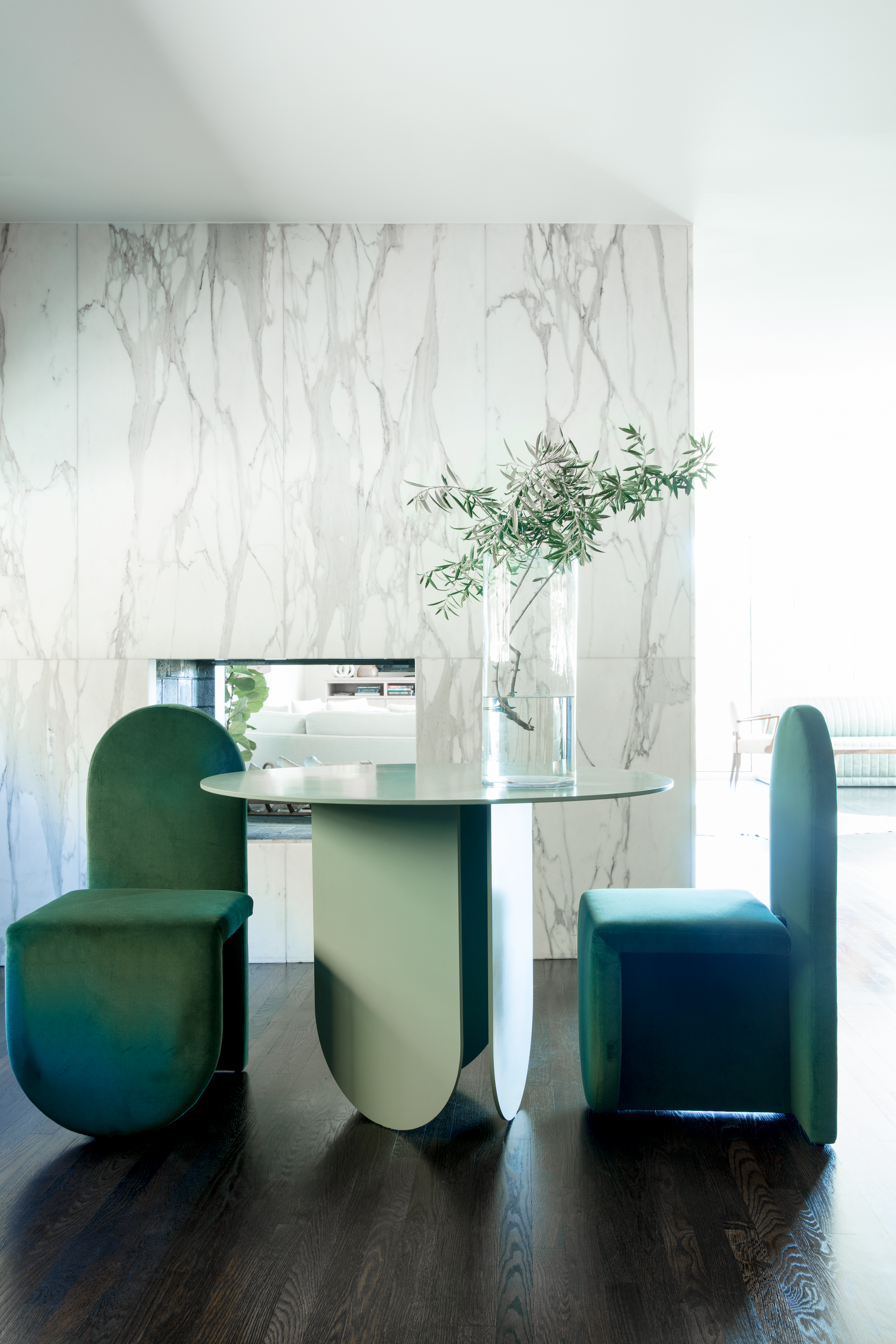 U Chair - COM – Cuff Studio